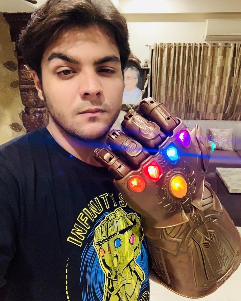 Ashish Chanchlani Net Worth, Bio Age, Girlfriend and more