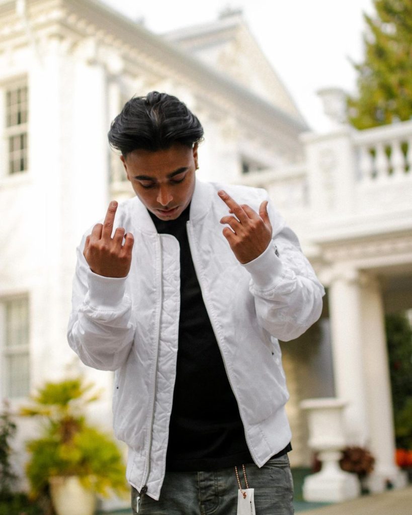 Gurinder Gill Bio, Age, Girlfriend, Family & More | ChandigarhFirst.com